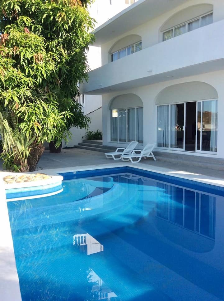 Villa Montecarlo - Acapulco