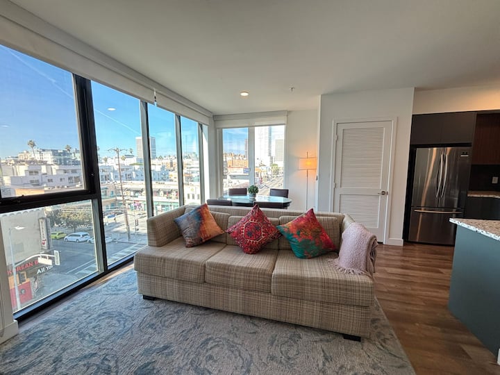 Deluxe 1br In Koreatown Near Dtla - Hollywood, CA