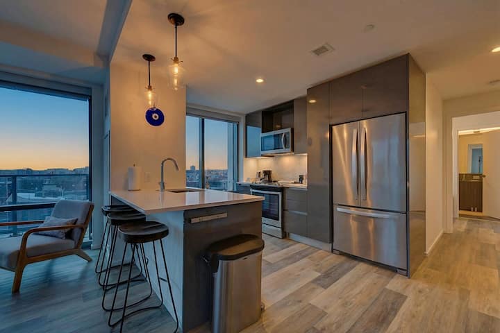 Luxury 2br Retreat Steps To Downtown & Dining - Boston, MA