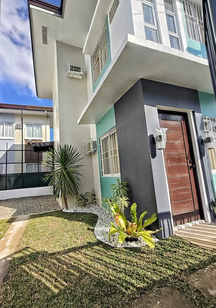 Cozy Home Between Bago And Bacolod - 