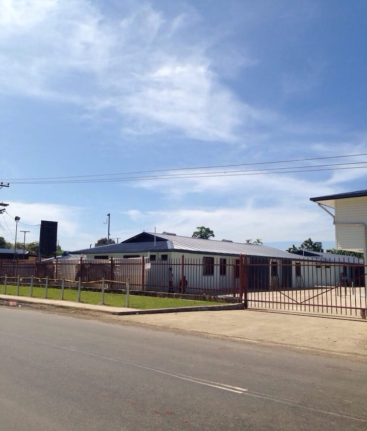 The Goldbaron Motel - 파푸아뉴기니