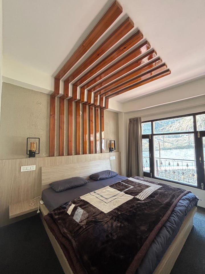 Private Suite Room At Nivasa Narkanda - Narkanda