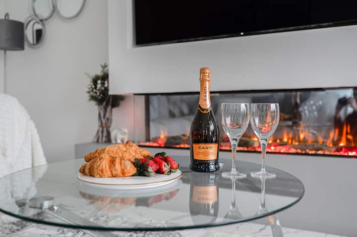 Luxury Home - Ipswich