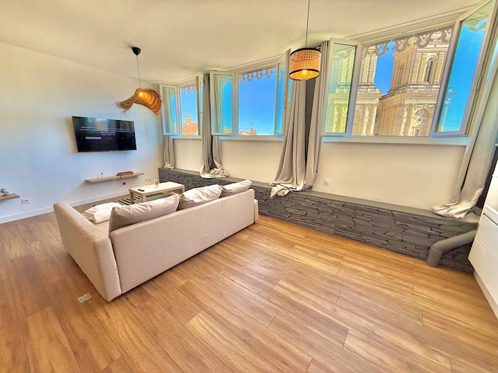 T2 Moderne - Vue Cathédrale - 90m2 - Auch