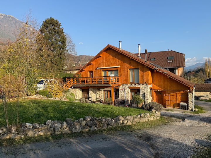 Authentique Appartement Demi Chalet - Bonneville