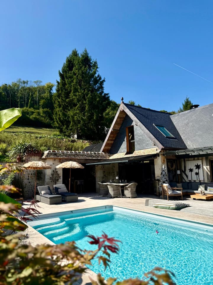 La Ferme – Maison Typique De Normandie. - Honfleur