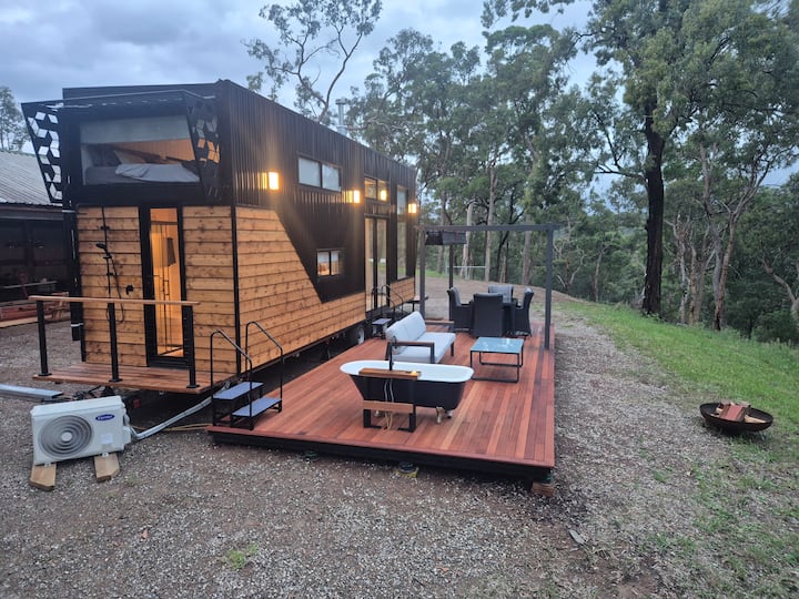 Kookaburra Retreat Tiny Home Sydney Hllls - Sydney