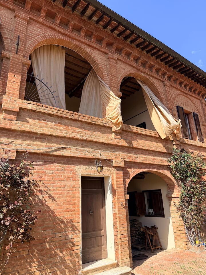 Appartamento In Monastero Del 1300 - Montalcino