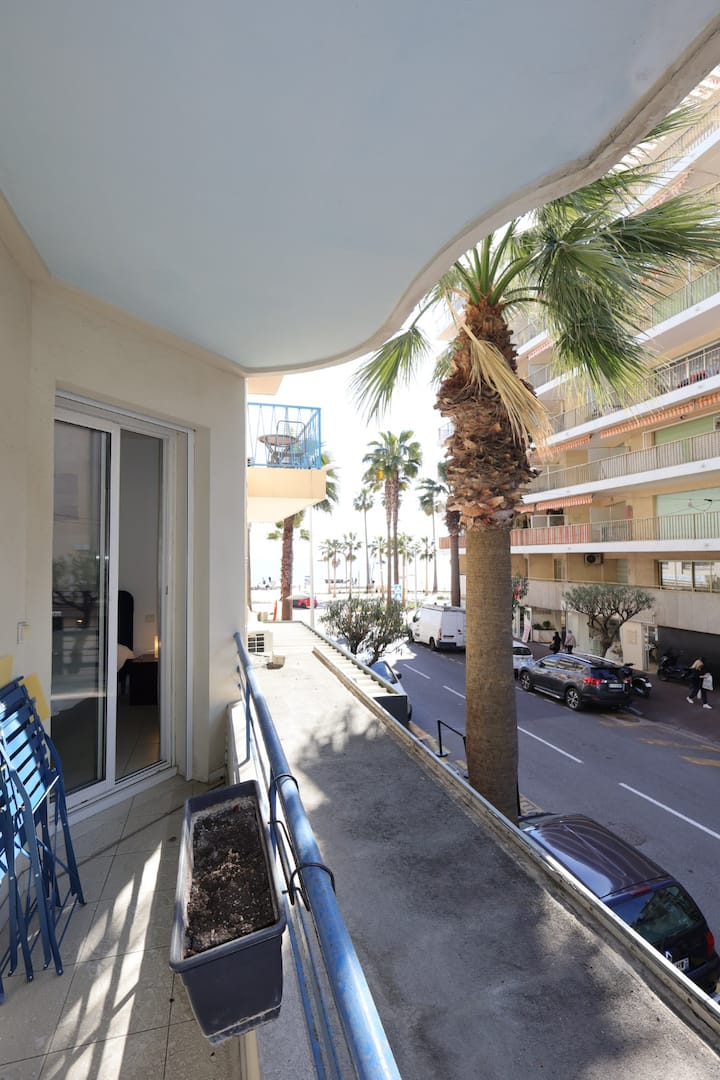 Le Dauphin : Apt 2 Prs, Clim, Vue Mer - ジュアン・レ・パン