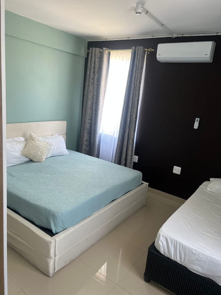 200 Family Room - Port Elizabeth