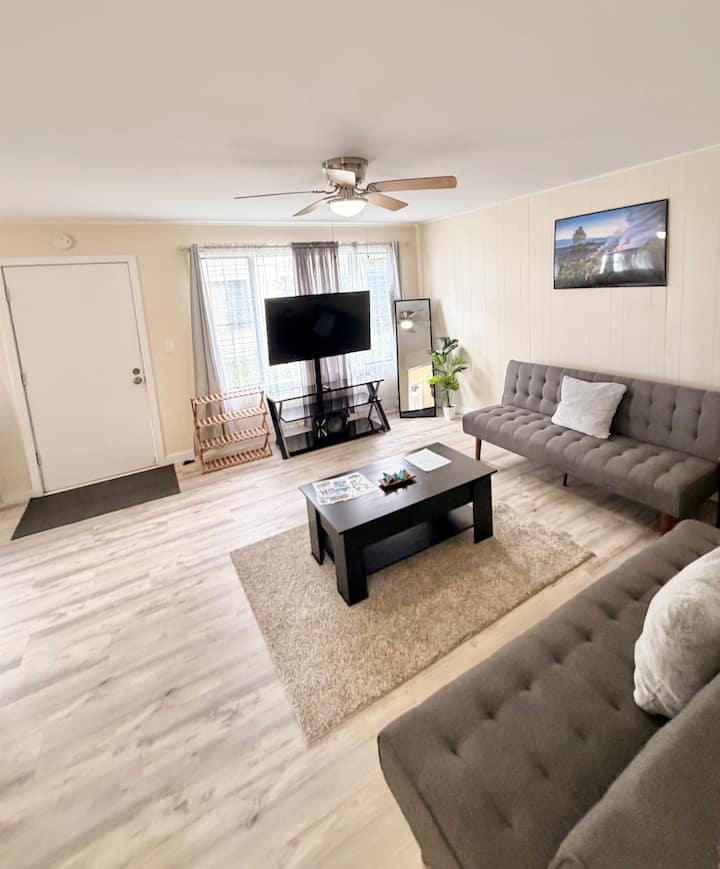 Renovated 2 Bedroom Unit 10 Mins From Hilo Airport - Hilo