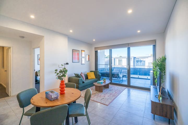 Epping 2br With 2 Secure Parking | Near To Coles - Sydney