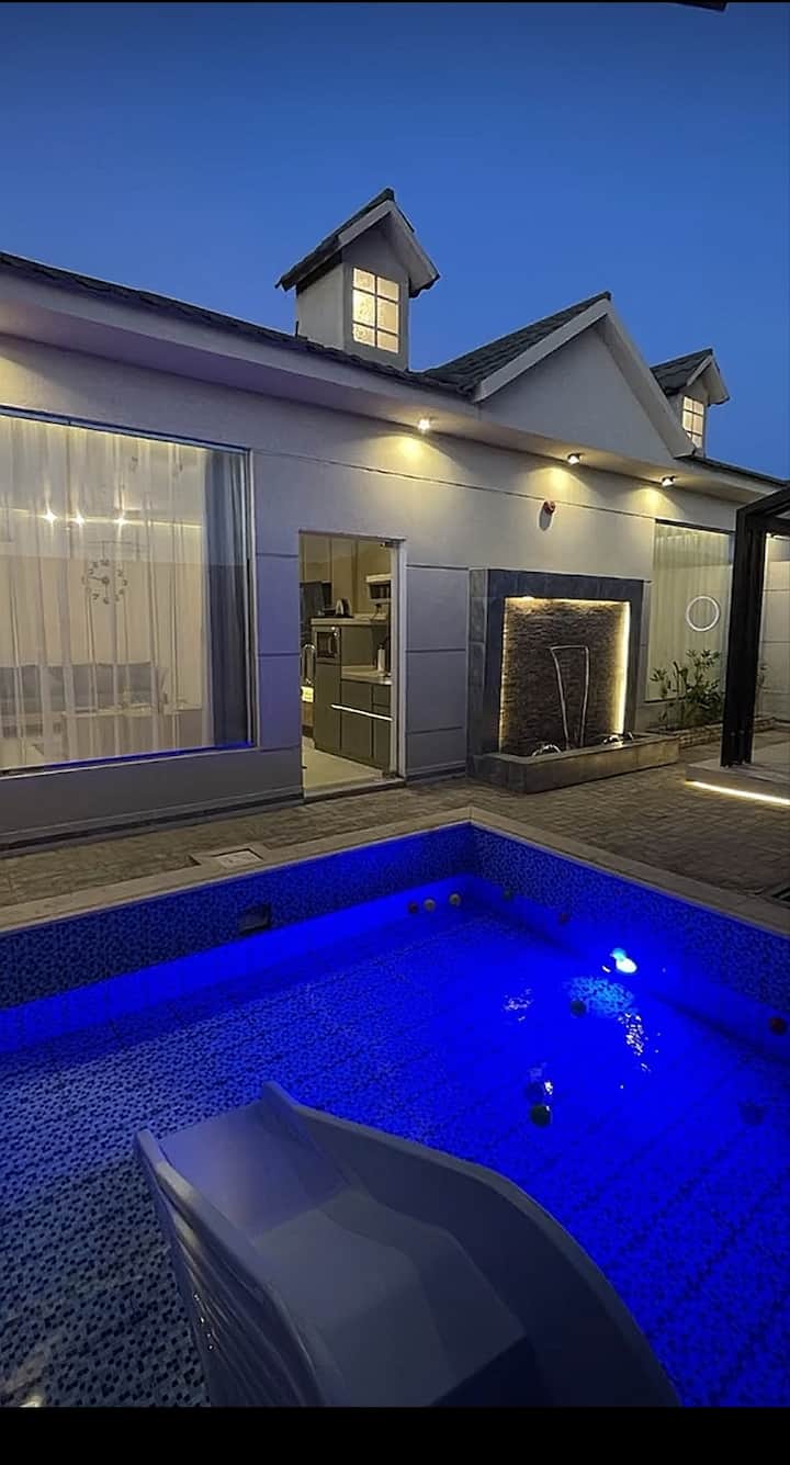 شاليهات حلول اجازتي 
مرافق متنوعه ومختلفه - Saudi Arabia