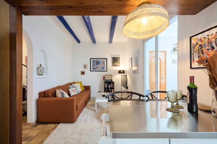 Casa Sandia·charming Old Town Apt·nr Beach·2dbl Br - Sitges
