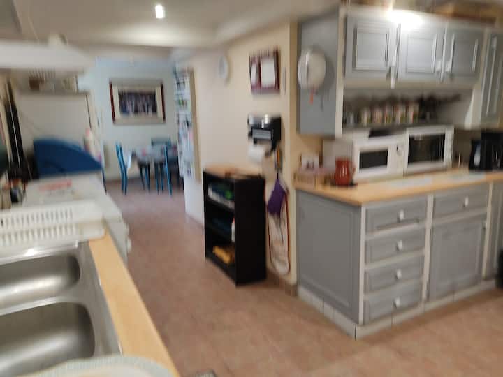Logement Indépendant Avec Petite Terrasse. - Chasseneuil-du-Poitou