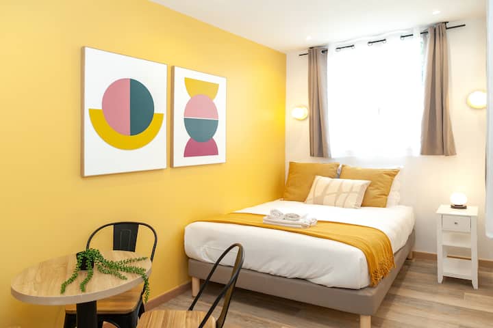Appartement 2 Chambres Chic Et Moderne - Pantin