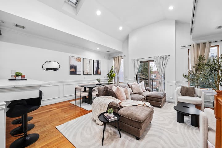 The Nyc Link | 3br Modern Home | 12 Guests | Path - Jersey City