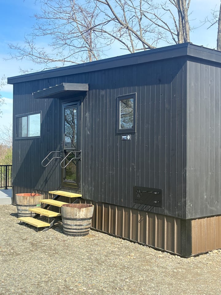 Winery Nook At Osmote - Watkins Glen
