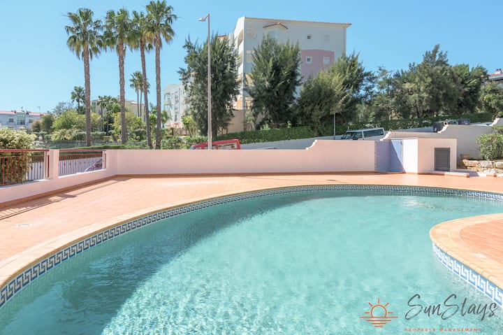 Meia Praia | Balcony | Seaview | Pool By Sunstays - Prainha