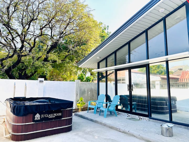 Ju Glass House (Few Minutes Drive 2 Camaya Coast) - Mariveles