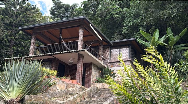 Casa Rustica De Montaña Entre Arboles Y Naturaleza - Choachí