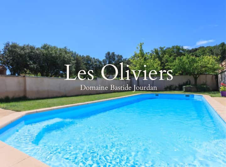 Les Oliviers -Gîte En Provence - Domaine Viticole - Bollène