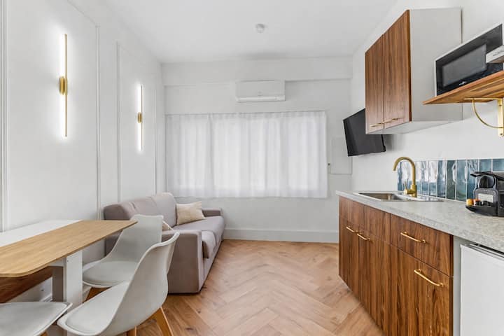 Sublime Studio Neuf Avec Clim - Tournefeuille