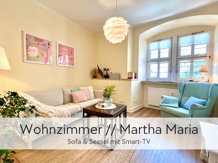 Burg Für Gruppen • 6 Apartments • Bis 15 Gäste - フルダ