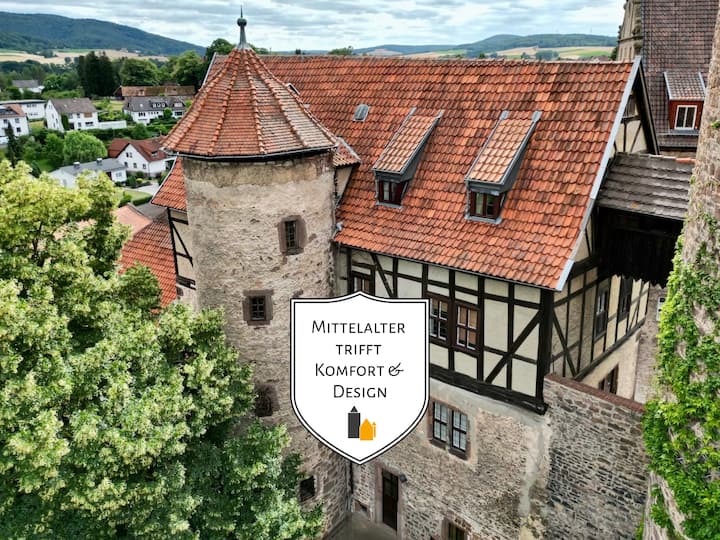 Burg Für Gruppen • 6 Apartments • Bis 15 Gäste - Fulda