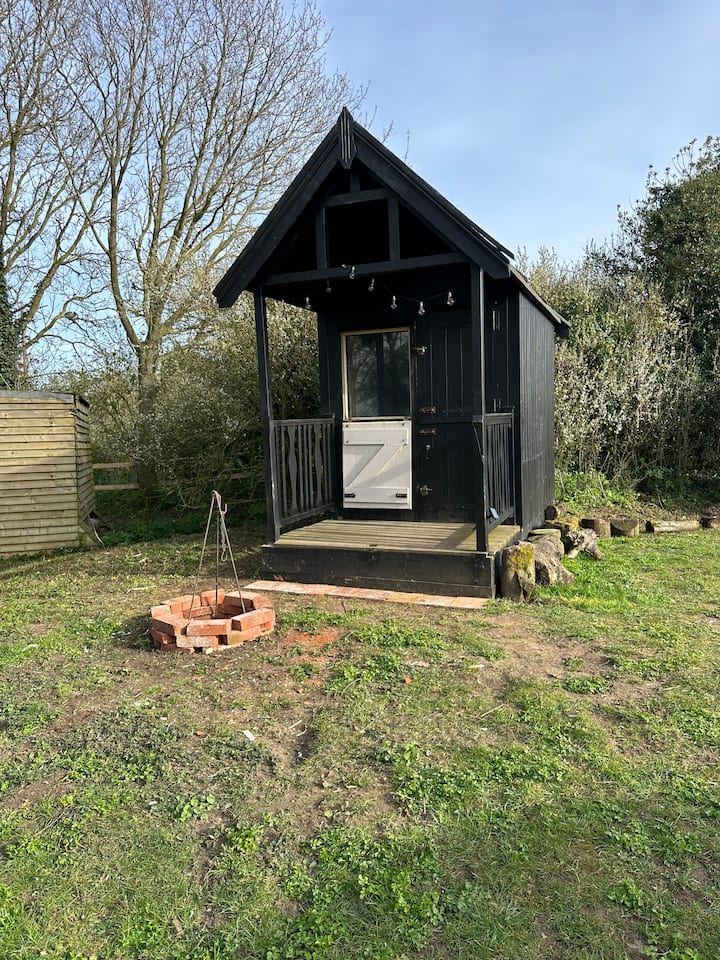 Hut Camping At Potters Farm Wighton, North Norfolk - Holkham