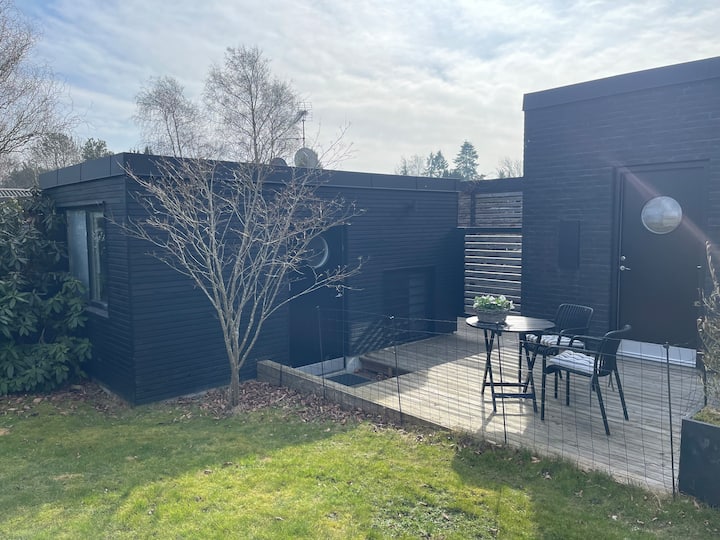 Lækkert Anneks Med Eget Bad Og Privat Terrasse - Denmark