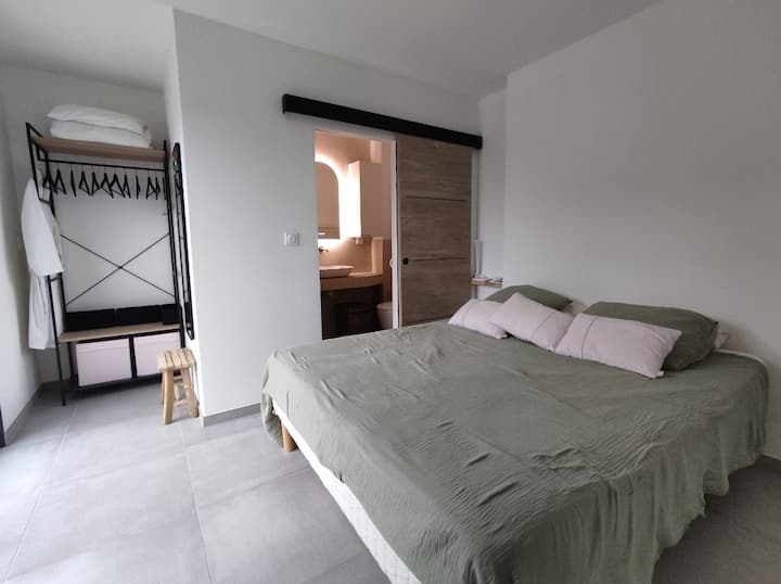 Chambre Avec Salle De Bain Privée - Pont-Sainte-Maxence