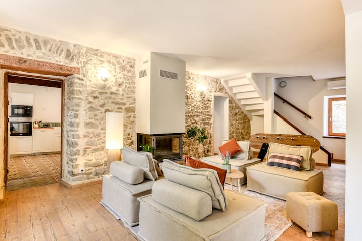 Le Secret Des Remparts - Jacuzzi - Vue Cité - Aude