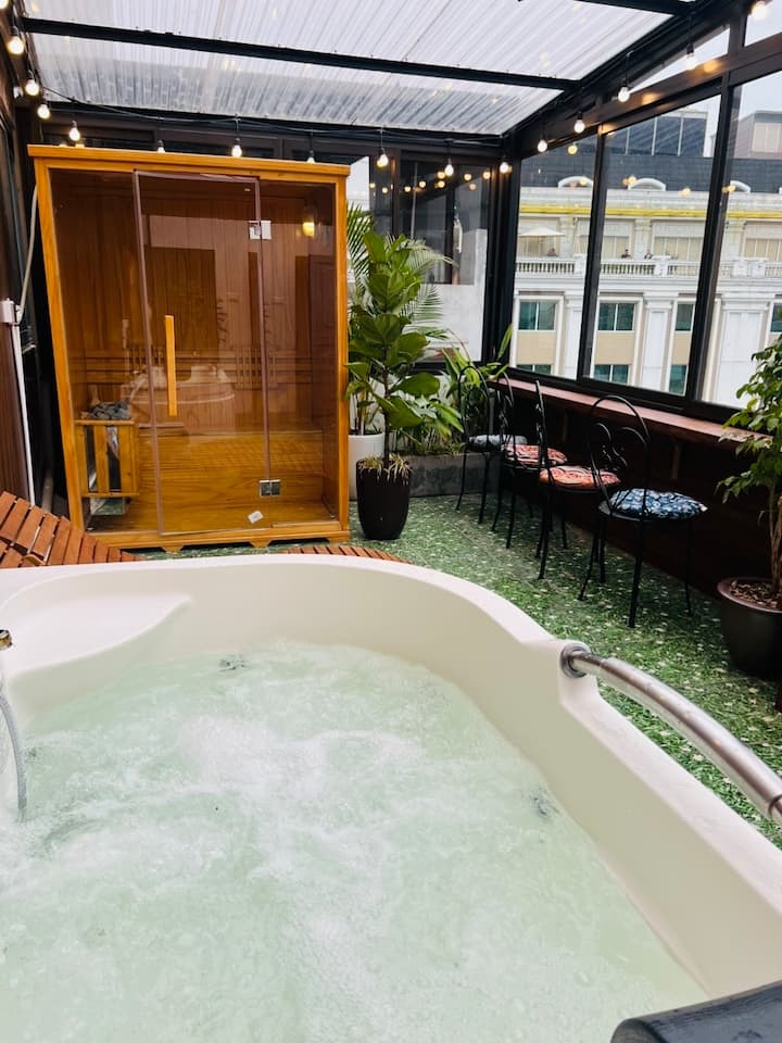 Lotushouse200m2/4br/jacuzzi/sauna/1minhoankiemlake - China