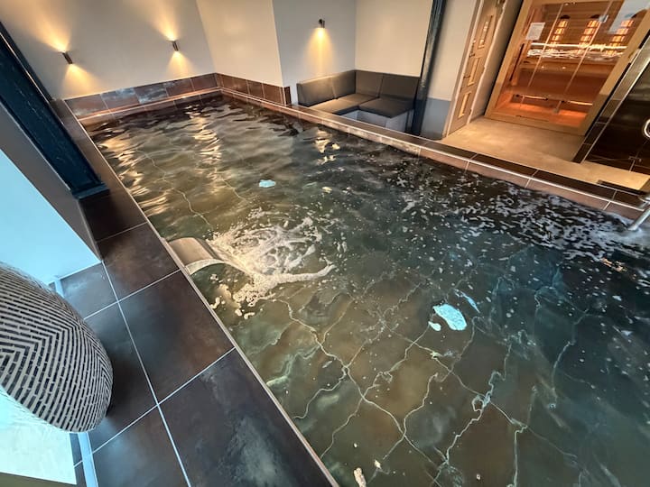 New Duplexes In Central Shrewsbury With Spa & Lift - Shrewsbury