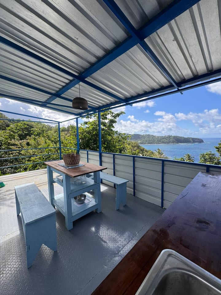 Blue Bay Coffee Farm Stay - Dominica