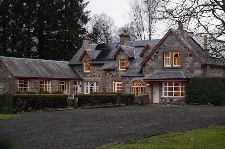Bleaton Hallet House Riverside Escape - Dunkeld
