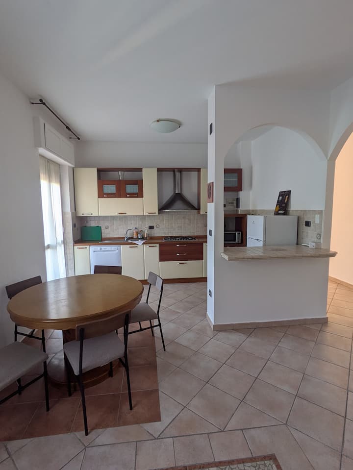 Spacious & Central Apartment - Laigueglia