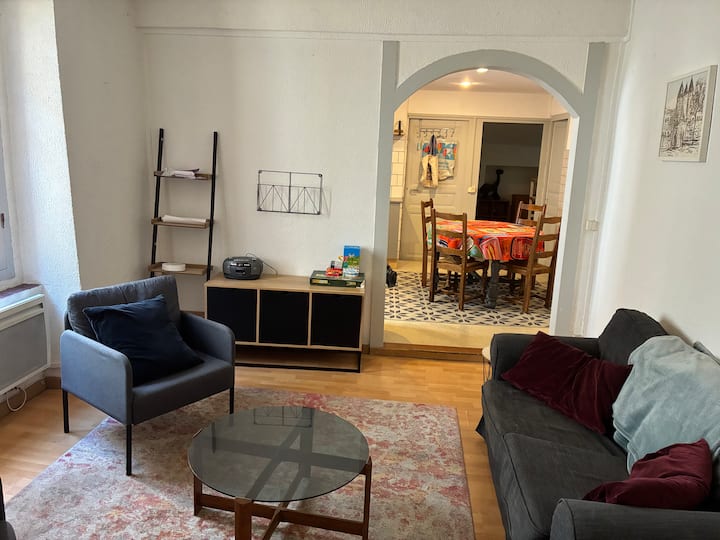 Comfortable 3  Bedroom Apartment - Quillan