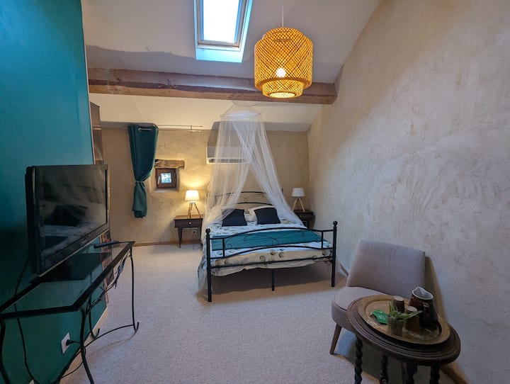 La Chambre Cade - 2 Personnes - Pleine Nature - Vallon-Pont-d'Arc