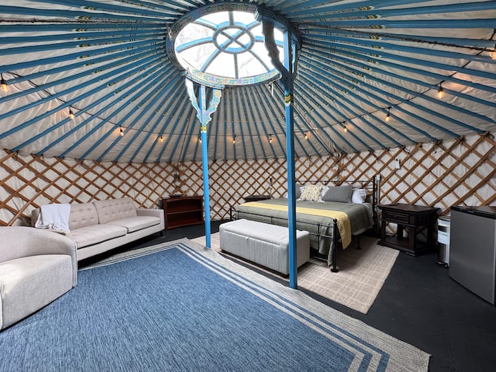 Authentic Mongolian Yurt - Cool, TX