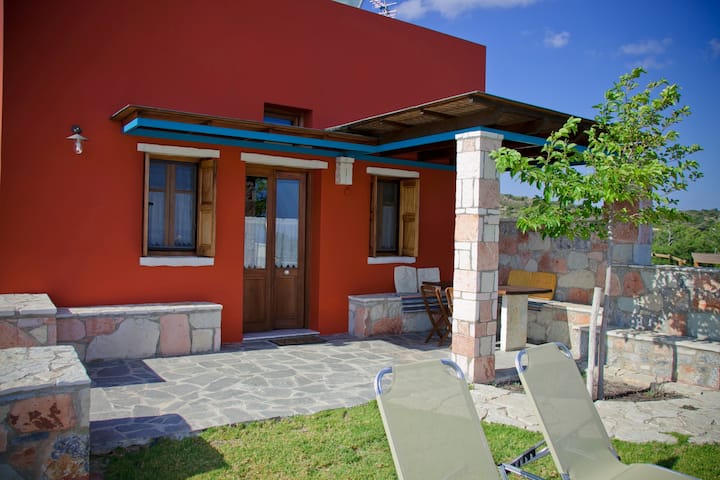 Petroto Villas - Traditional House (Red) - Rhodes