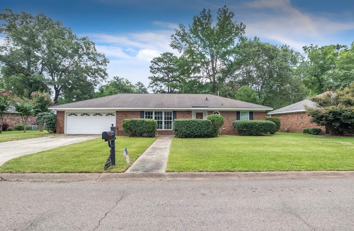 The Circle - Columbus, MS