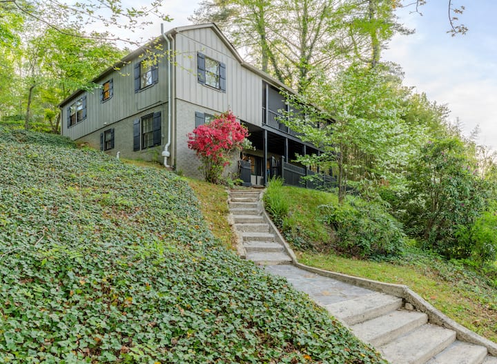 Skylight Cottage - Hendersonville, NC