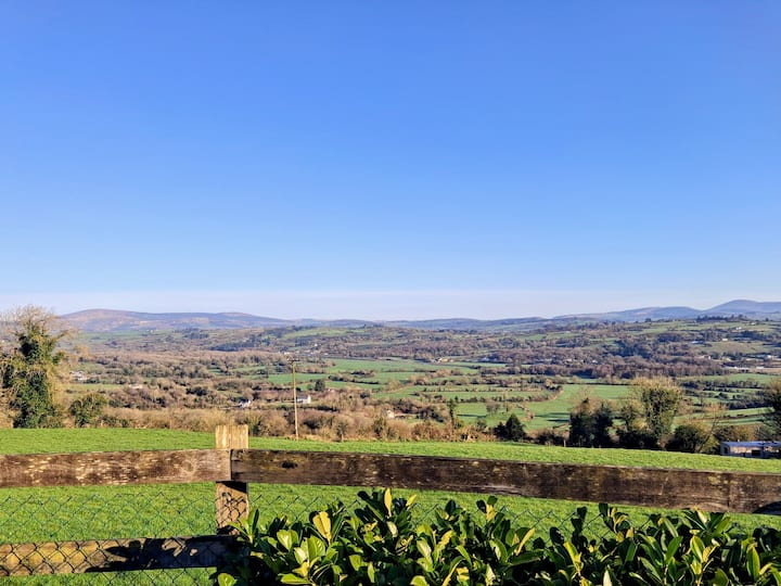 Hillside Hideaway - A Getaway Escape - Macroom