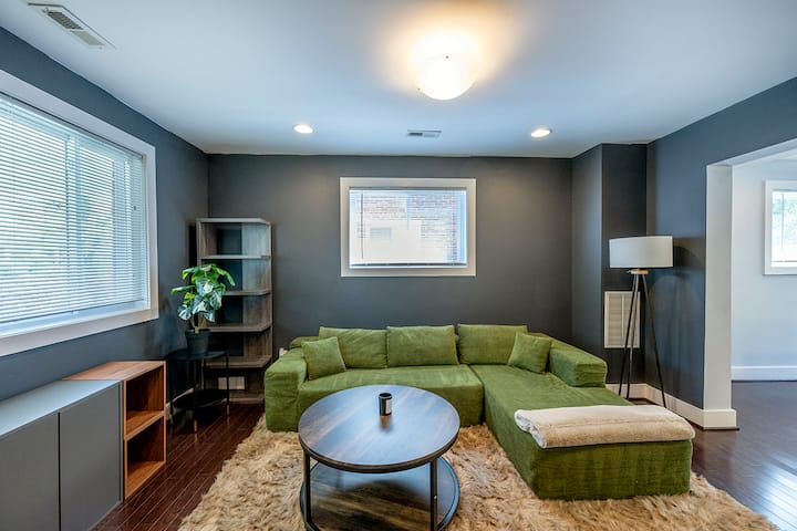 Modern And Sophisticate Gem 3br Home Near Downtown - Largo, MD