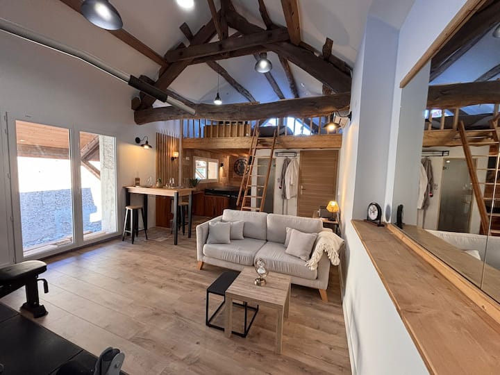 Parenthèse Privée Avec Jacuzzi, Hammam & Fitness - France