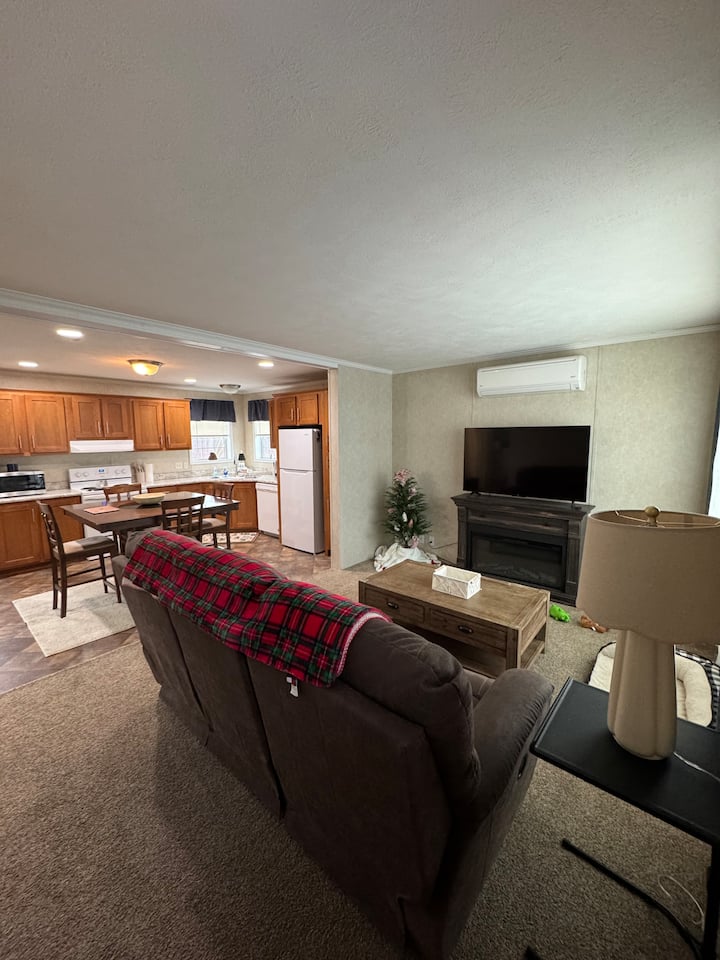 Northern Vermont Cottage - St Albans City, VT