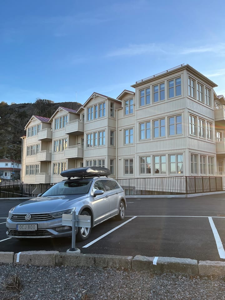 Mysig Tvåa Centralt I Fjällbacka - Tanum