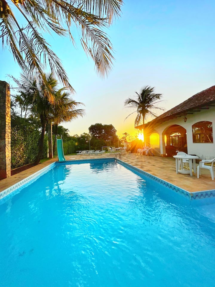 Casa Grande Em Itu Condomínio Com Piscina Para 40 - Itu